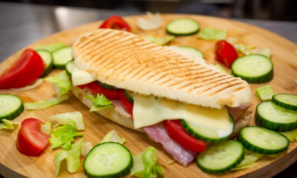 Sandwich FRESH, 300 GR - Delicios